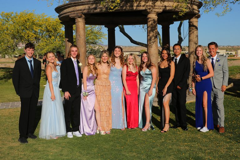 RiverScene Magazine | Lake Havasu High School Prom Night Magical