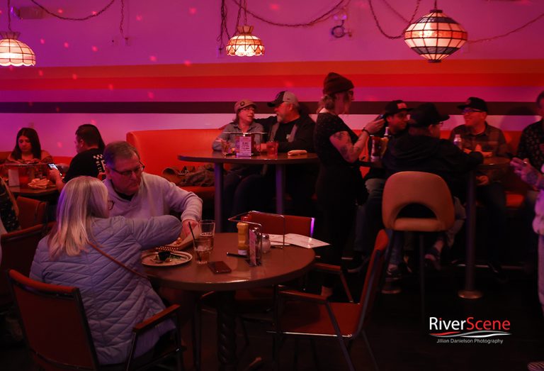RiverScene Magazine | There’s A New Vibe In Havasu At The Lighthouse Lounge
